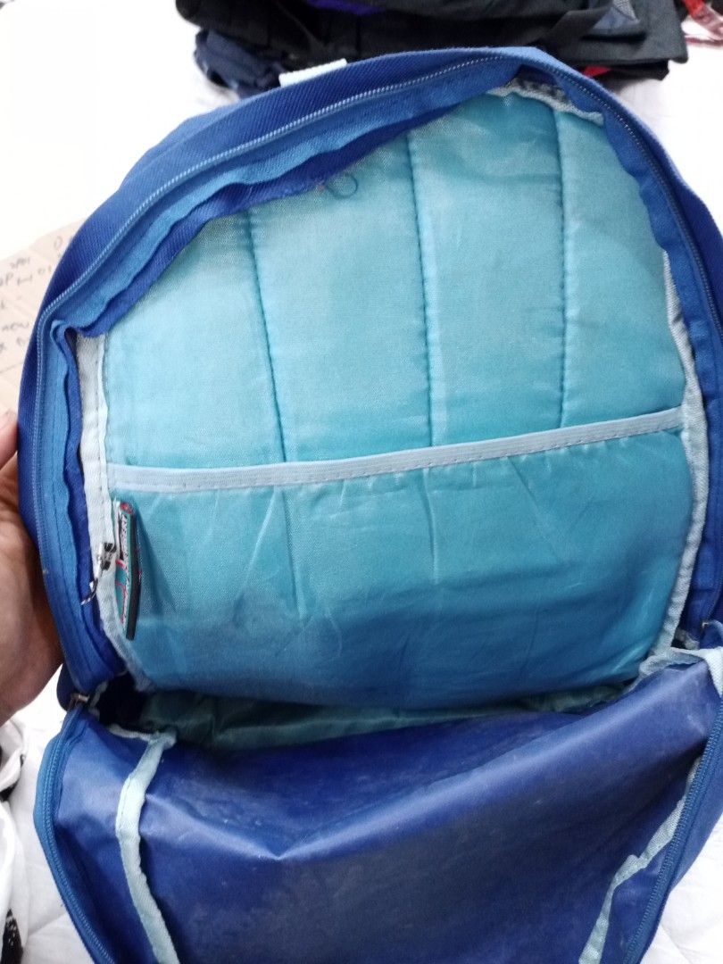 Newbery Un Sex Backpack 2p 17 Mens Fashion Bags Backpacks On Carousell