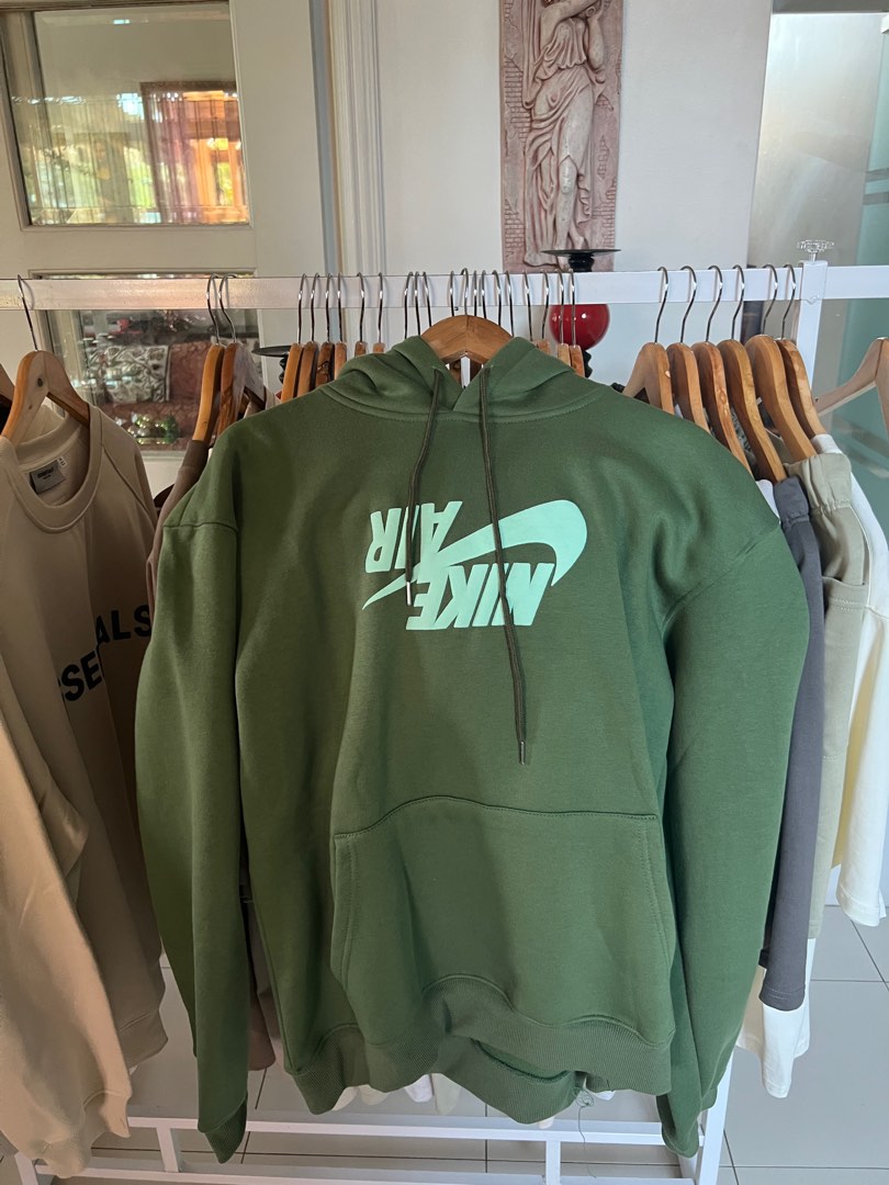 Nike cactus jack X travis scott (XL), Men's Fashion, Coats, Jackets and ...