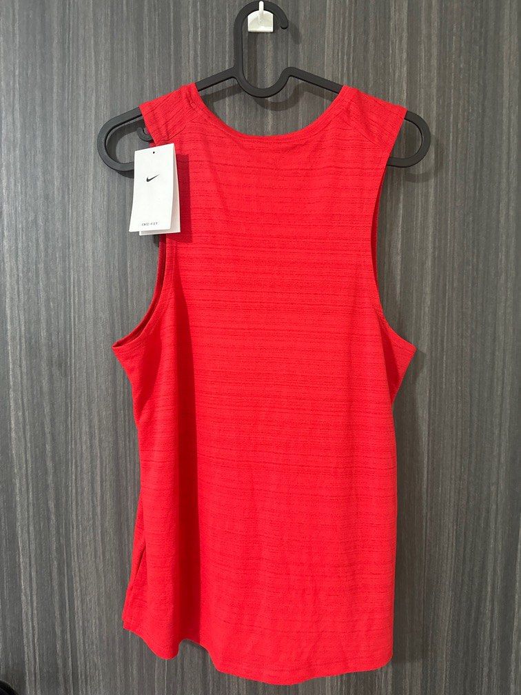 Nike Running Singlet, Men's Fashion, Activewear on Carousell