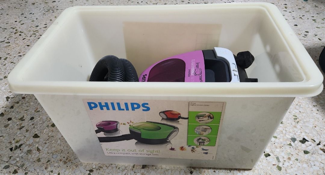 Philips FC8262 Bagless Vacuum Cleaner, TV & Home Appliances, Vacuum ...