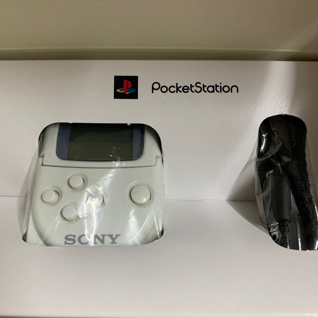 PlayStation/ PS1 - Pocket Station(SCPH-4000), 手提電話, 對講機 - Carousell