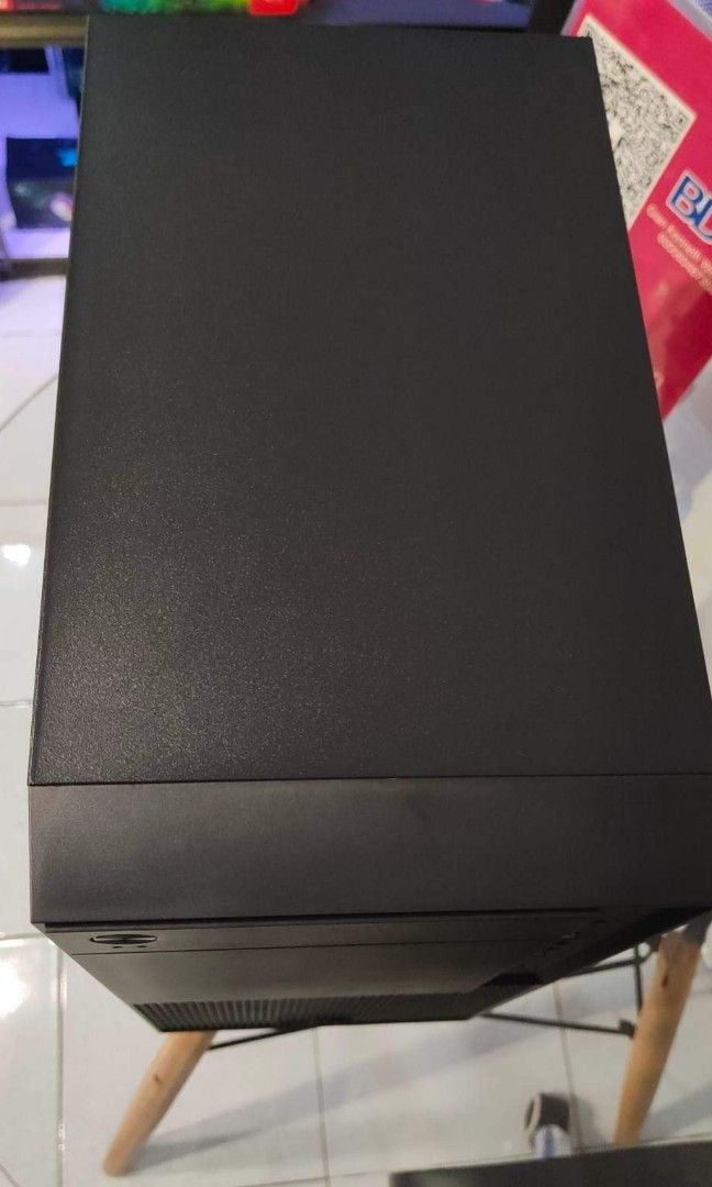 Powerlogic G1603 ATX PC Case with 700w PSU, Computers & Tech, Parts ...