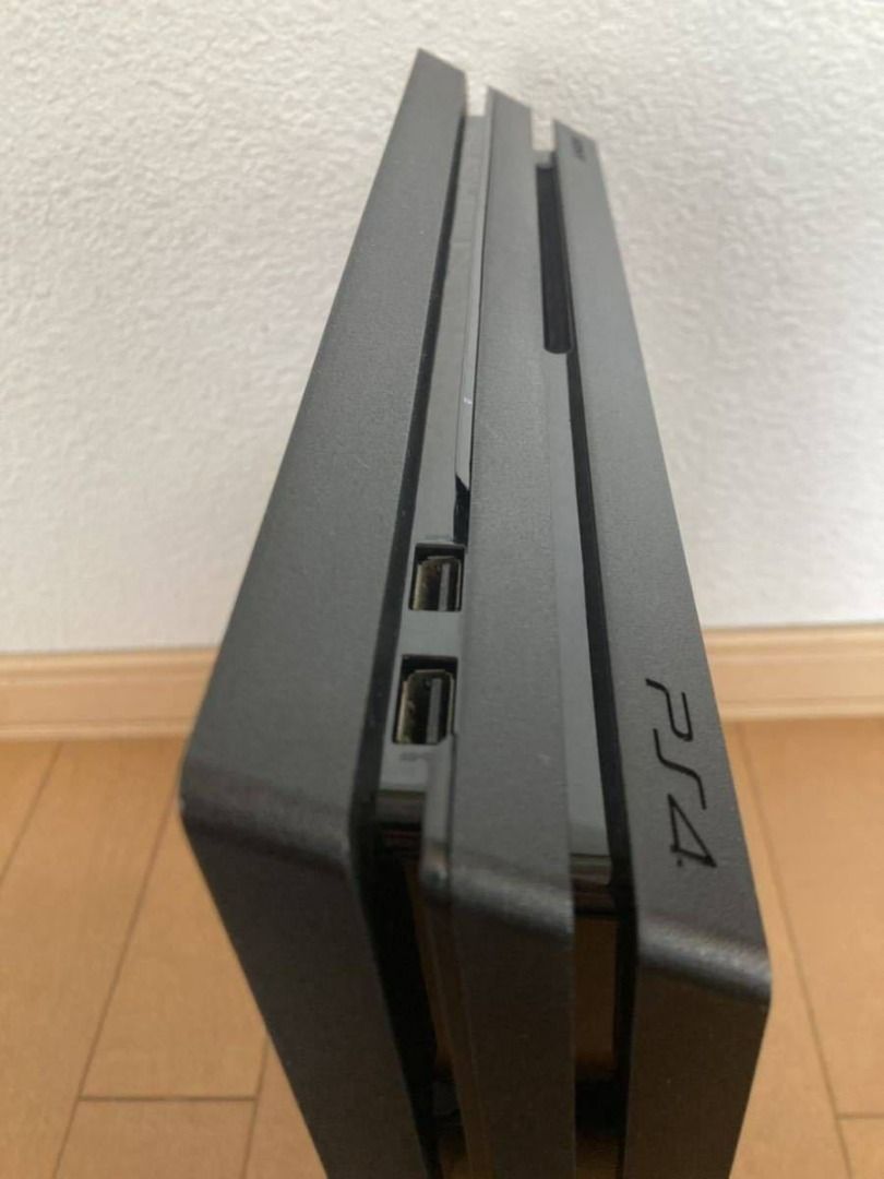 PS4 Pro Jet Black 1TB (CUH-7200BB01) 遊戲機初始化確認, 電子遊戲, 電子遊戲機, PlayStation - Carousell