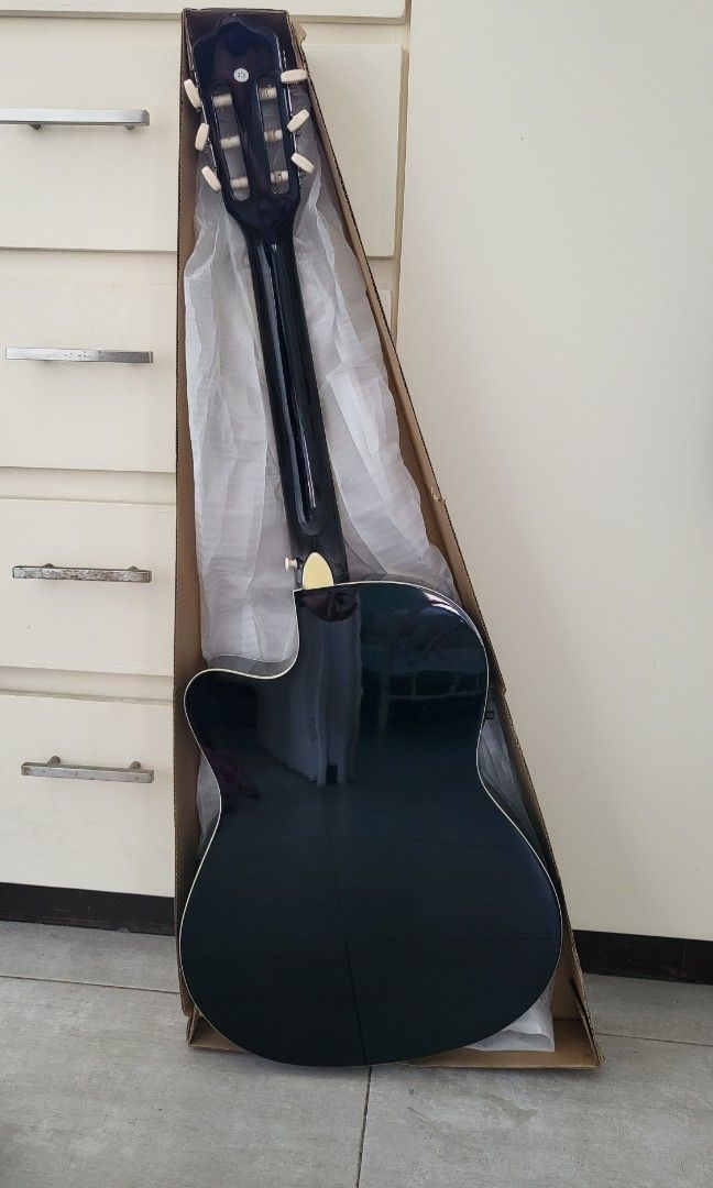 RJ Deluxe Acoustic Guitar, Hobbies & Toys, Music & Media, Musical Instruments on Carousell