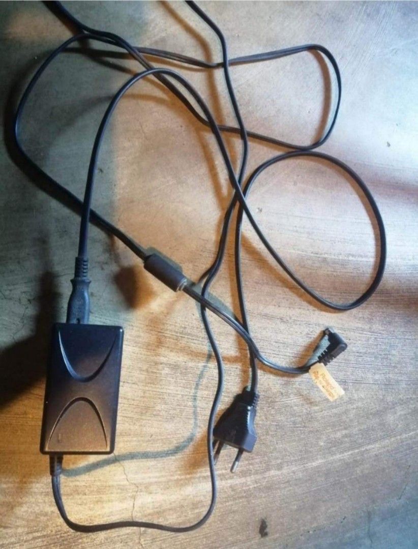 Roland E09 Piano Arranger, Hobbies & Toys, Music & Media, Musical ...