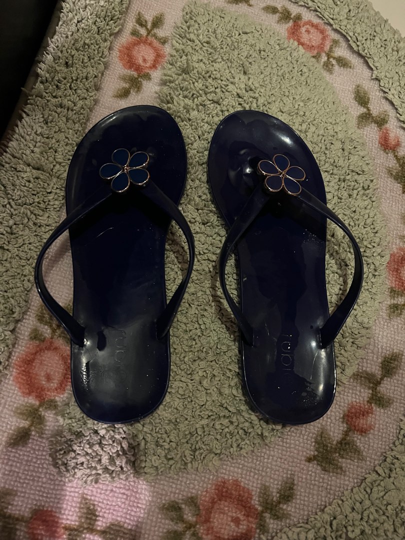 Rubi Flats for BLESSINGS, Women's Fashion, Footwear, Flats on Carousell