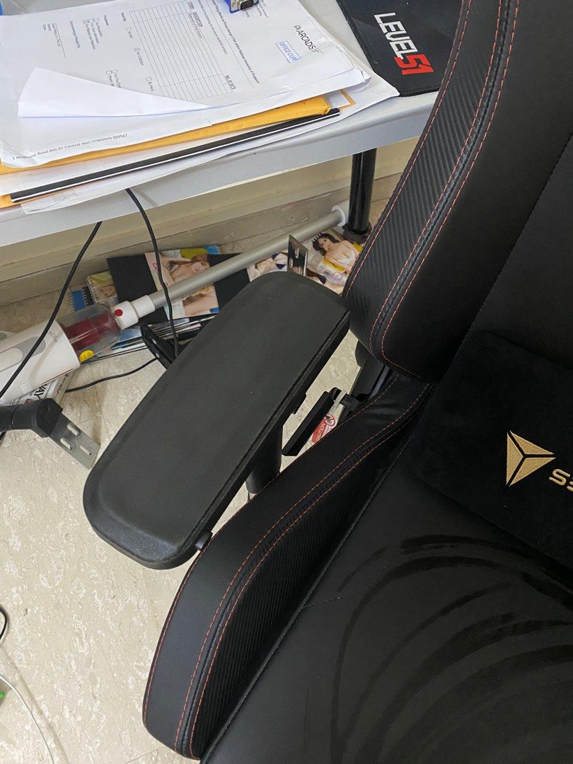 Secret Lab Omega Stealth , Furniture & Home Living, Furniture, Chairs ...