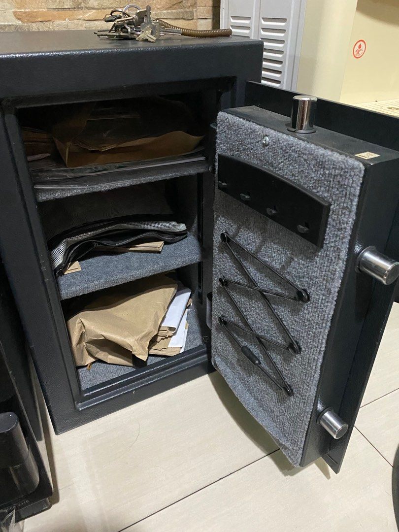 Sentry Safe T6-331 Large Business Security Safe Digital Lock, Furniture ...