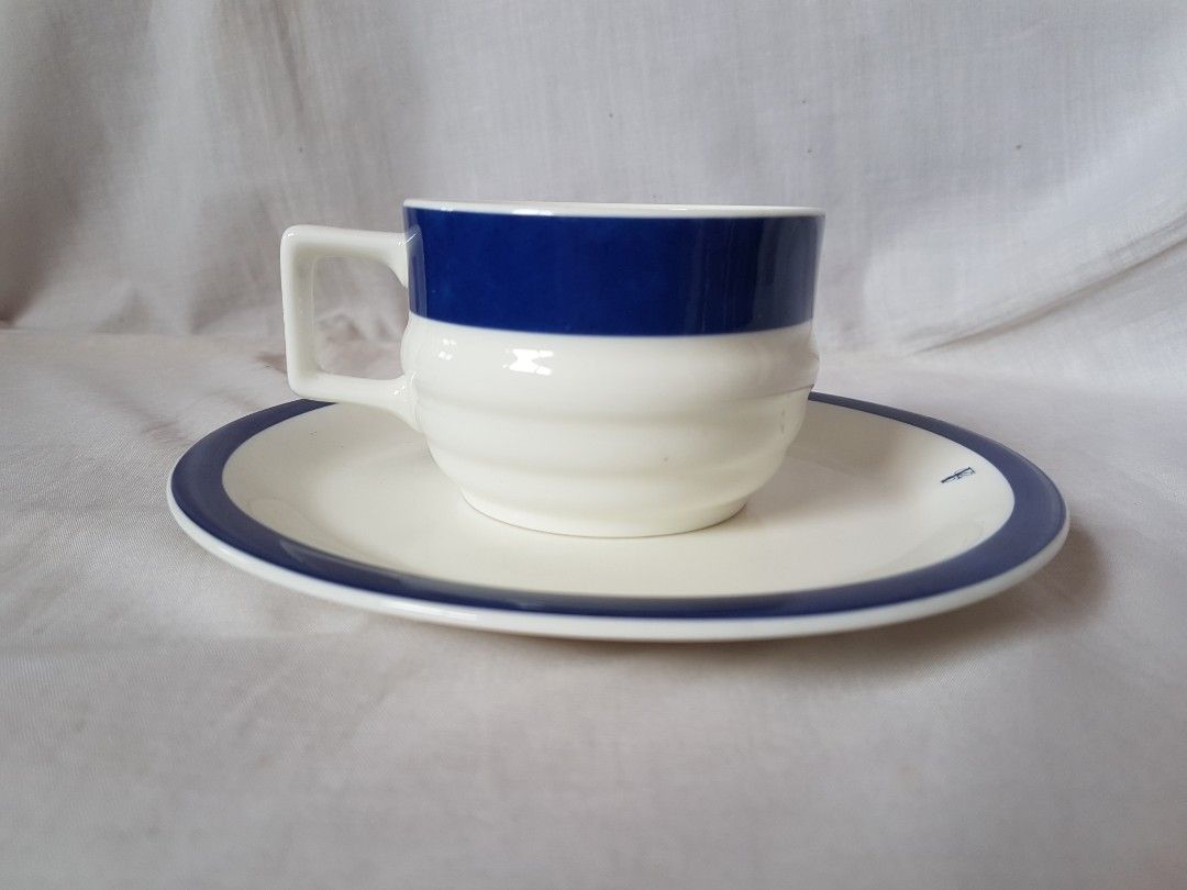 Singapore Airlines First Class Givenchy Coffee Cup & Saucer, Furniture ...