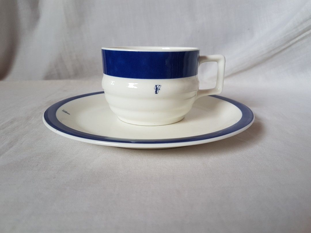 Singapore Airlines First Class Givenchy Coffee Cup & Saucer, Furniture ...