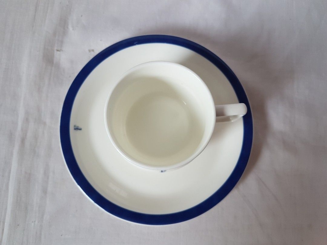 Singapore Airlines First Class Givenchy Coffee Cup & Saucer, Furniture ...