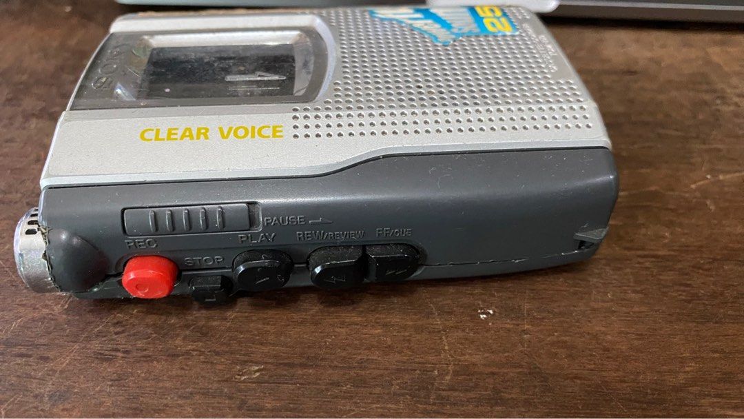 Sony TCM-150 Walkman Recorder, Audio, Portable Music Players on Carousell
