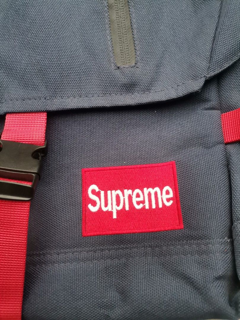 Supreme x CDG Package Bag on Carousell