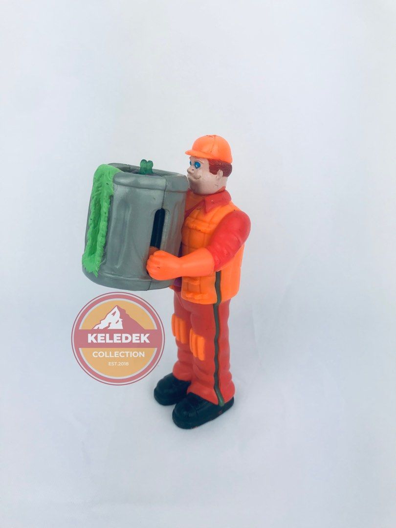 The Real Ghostbusters Haunted Humans Terror Trash Can Man Action Figure ...