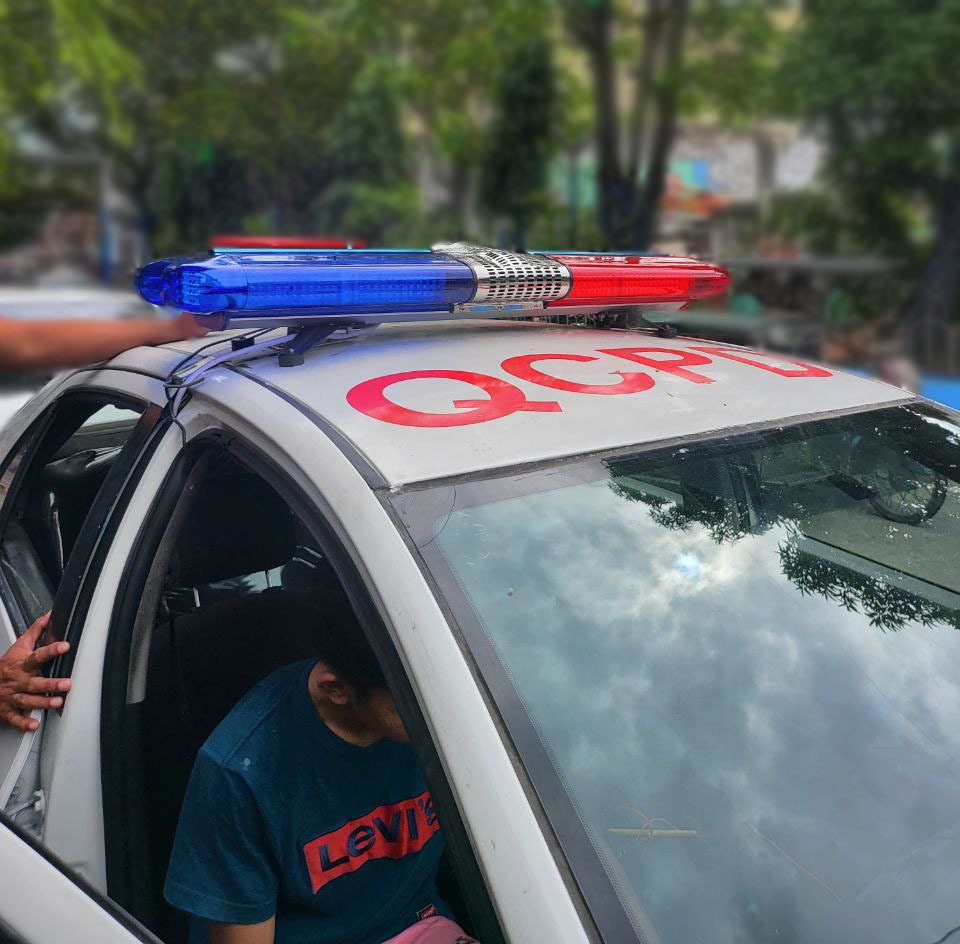 Toplight Ambulance Blinker Red and Blue LED, Car Parts & Accessories ...