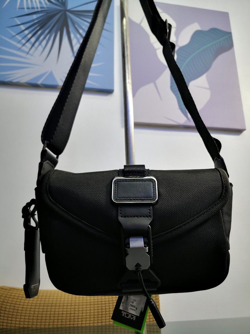 Tumi Alpha Bravo Compass Flap Cross Body Bag - 21,000php on Carousell