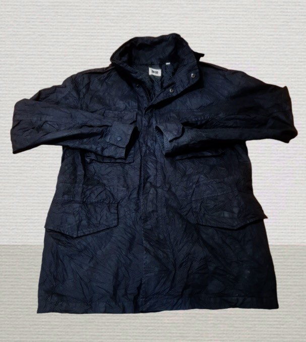 Uniqlo full zip water resist [wind breaker] parka Packable hoodie ...