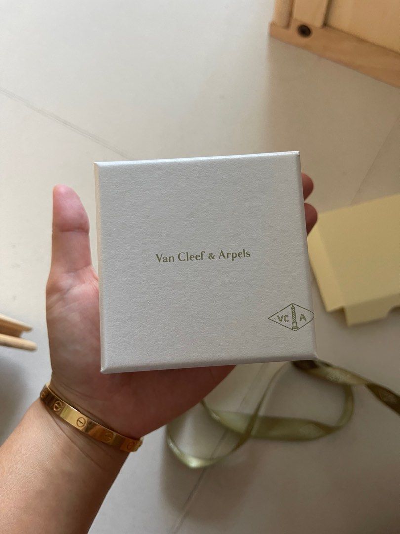 Vca van Cleef & Arpels gift box with ribbon, Everything Else on Carousell