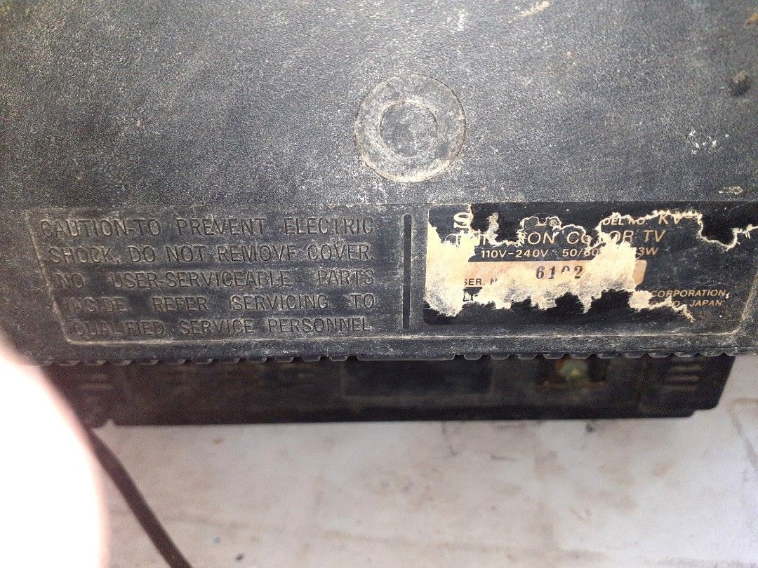 Vintage Black Sony Trinitron 15" Inch Color TV / Working - As Is ...