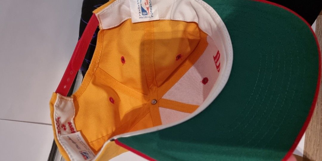 Vintage snapbacks Y'ALL, Men's Fashion, Watches & Accessories, Caps ...