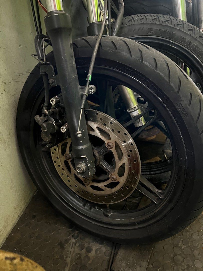 Yamaha R15 v2 front fork & front wheel rim, Motorcycles, Motorcycle ...