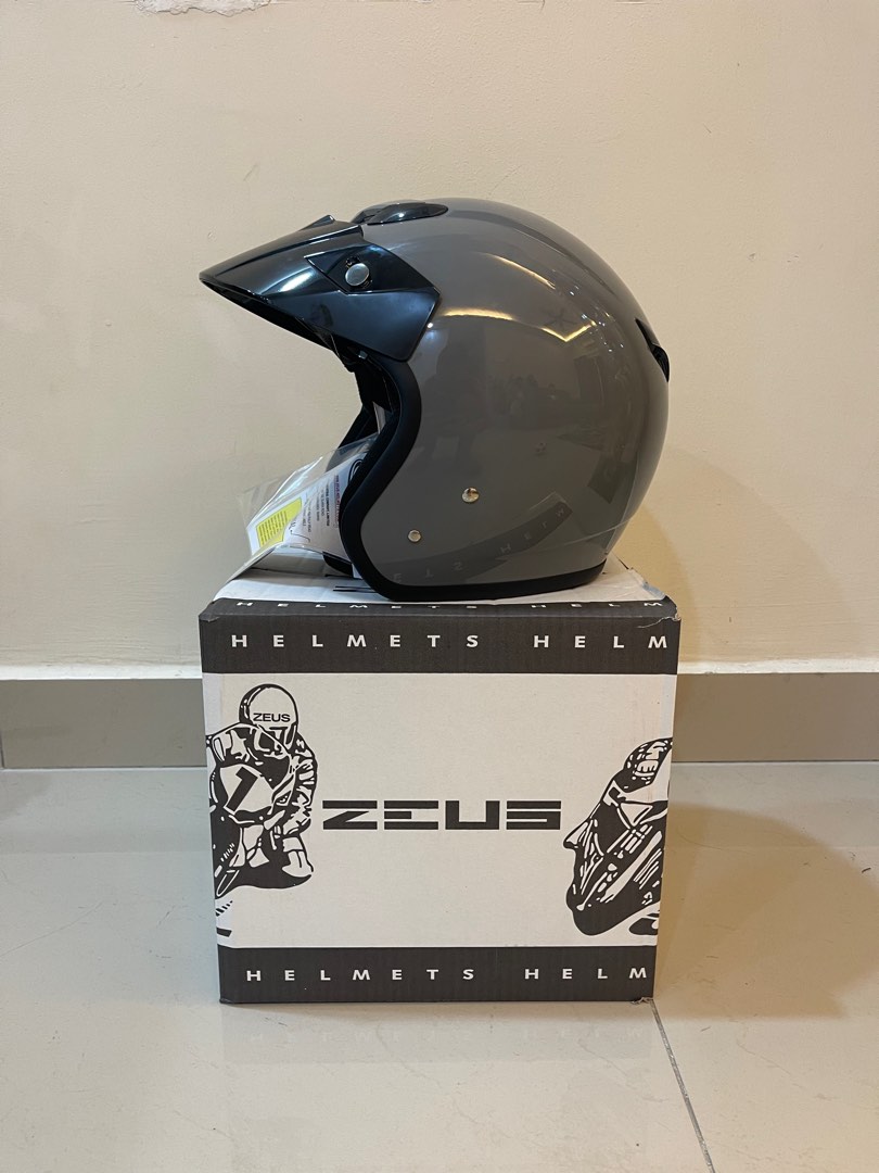 Zeus helmet, Auto Accessories on Carousell