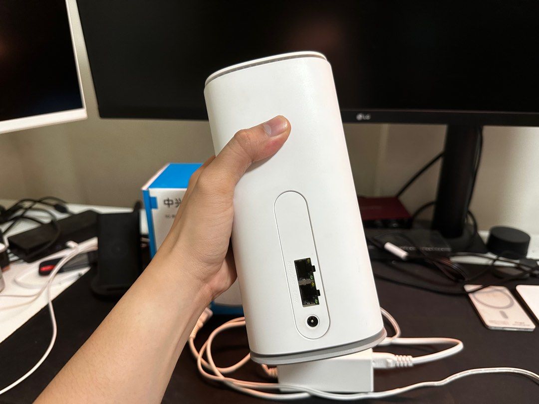 ZTE 5G CPE 3 Pro Wifi Modem Router, Computers & Tech, Parts ...