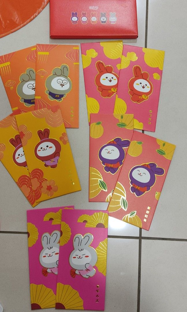 Astro 2023 Rabbit Ang Pau Pao Packet Jump Skipping Rope Fan, Looking ...