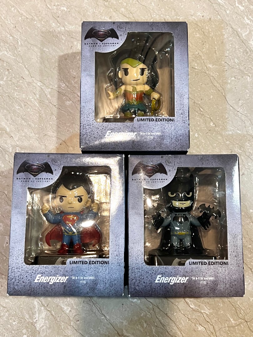 Batman vs Superman Limited edition figurine by Energizer, Hobbies ...
