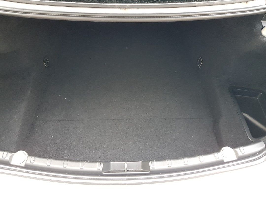Brand New Boot mat Tray Coilmat Rubber Trunk liner E63 F06 F12 F13 E65 E66 F01 F02 G11 G12 also ...