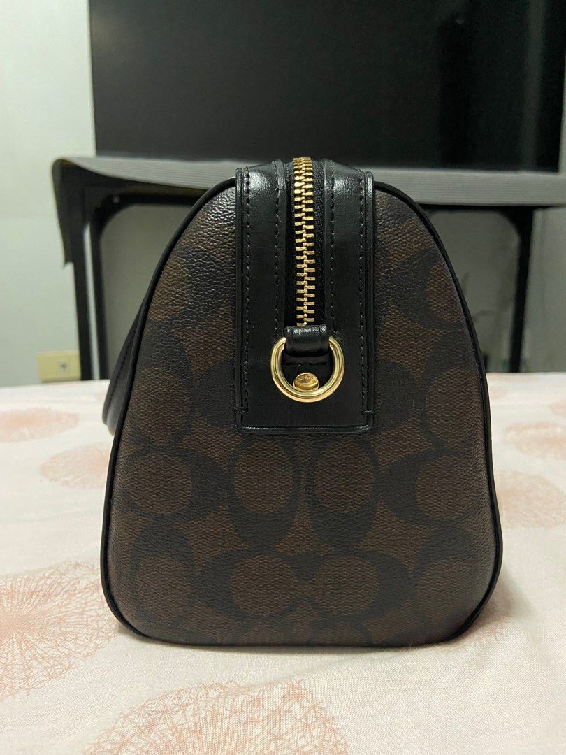 Coach Rowan on Carousell