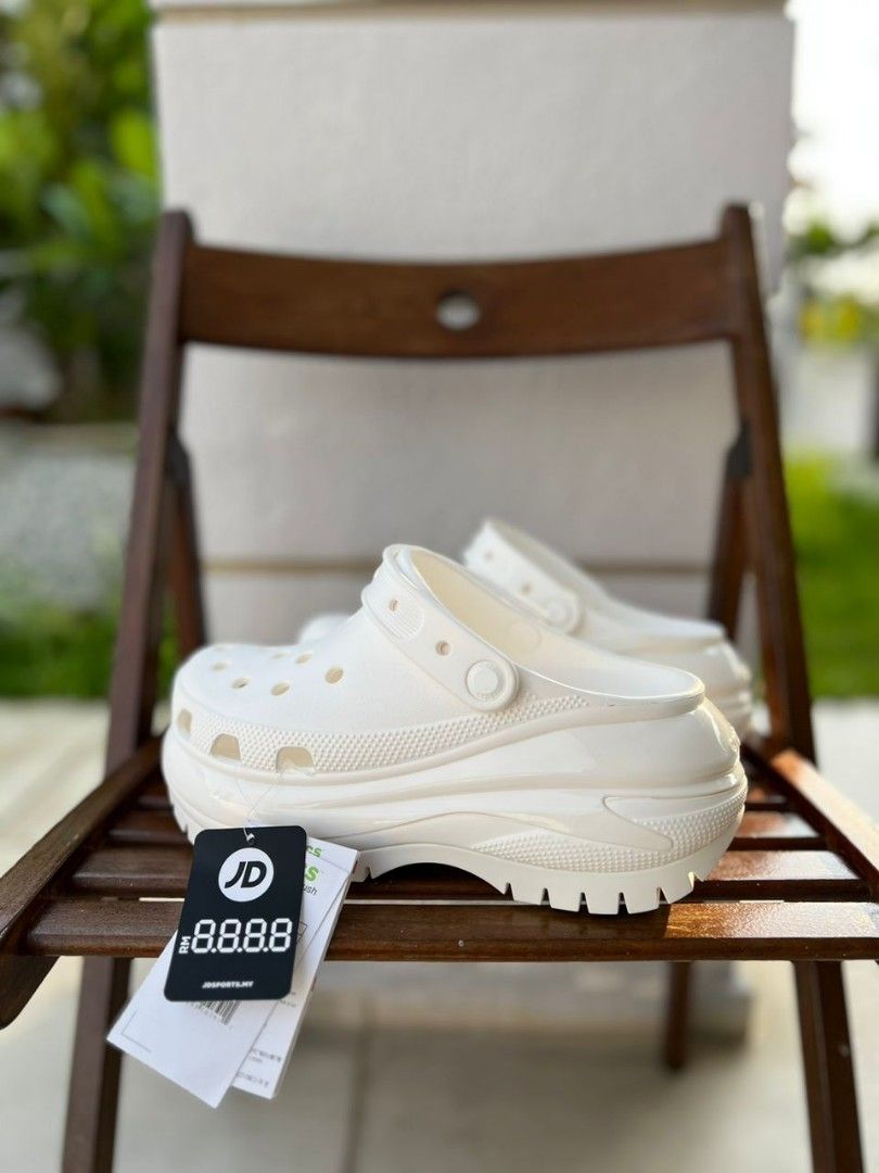 Crocs Mega Crush clogs, Women's Fashion, Footwear, Sandals on Carousell