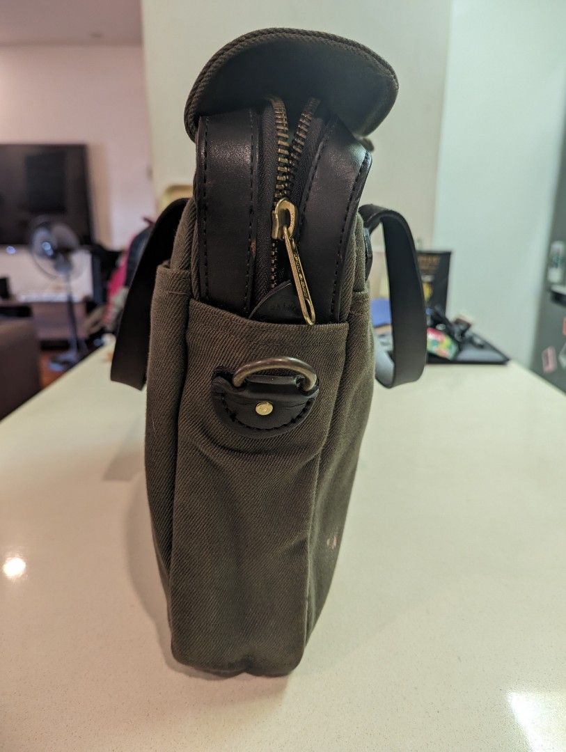 Filson 256 Breifcase (Otter Green), Men's Fashion, Bags, Briefcases on ...
