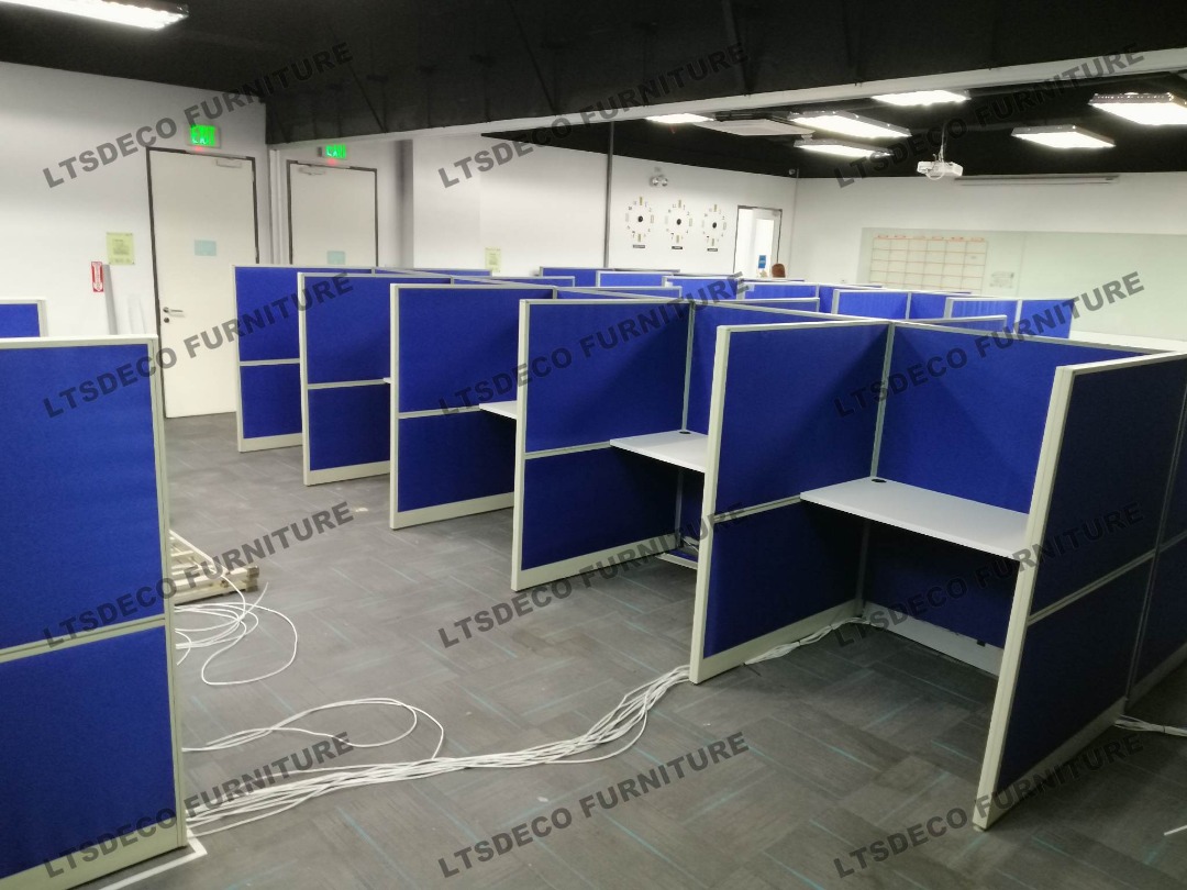 FULL FABRIC CUBICLE WORKSTATION TABLE OFFICE PARTITION on Carousell