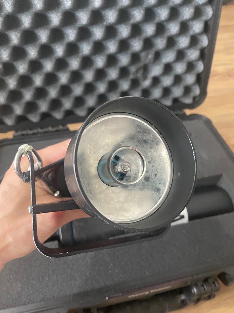 Halcyon Explorer HID Canister Light, Sports Equipment, Other Sports ...