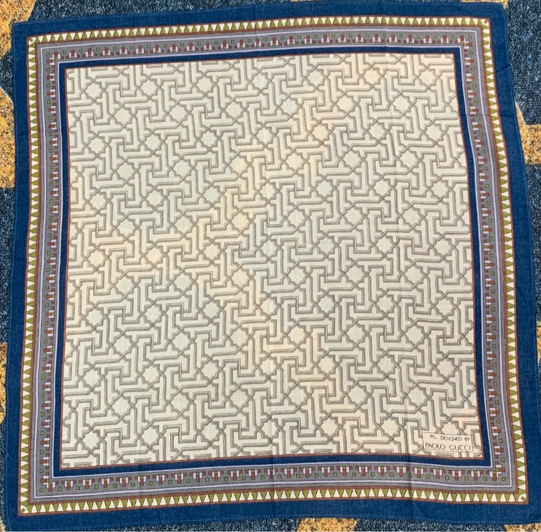 Handkerchief Paolo Gucci, Men's Fashion, Watches & Accessories ...