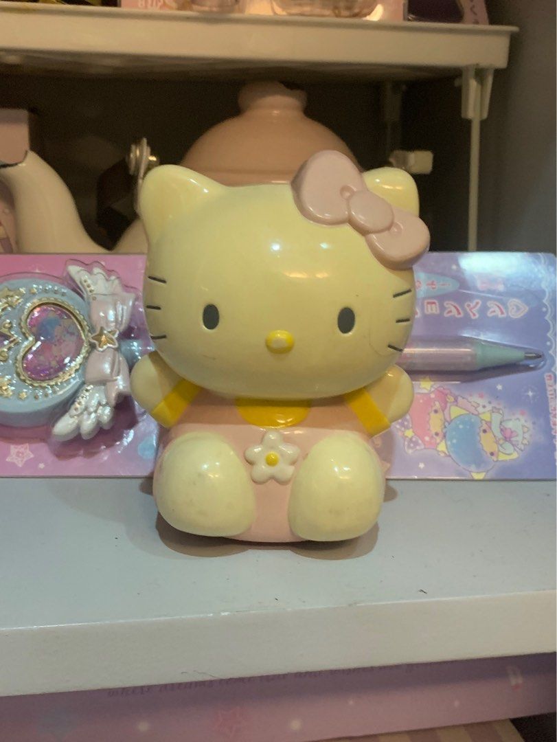 Hello Kitty Plastic Figure 2000 TOHO, Hobbies & Toys, Toys & Games on ...