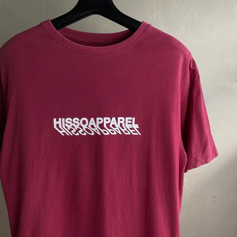 Hisso Essenso Apparel Tee, Men's Fashion, Tops & Sets, Tshirts & Polo ...