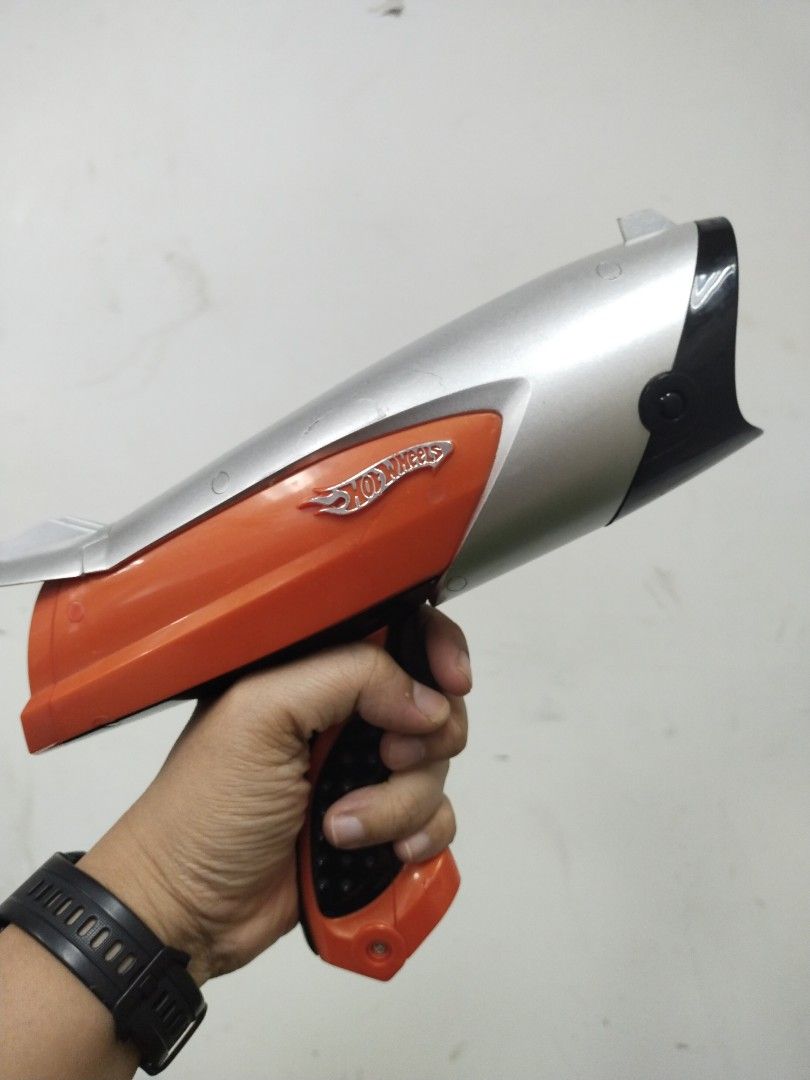 Hot Wheels Radar Gun Speed Detector, Hobbies & Toys, Toys & Games on ...