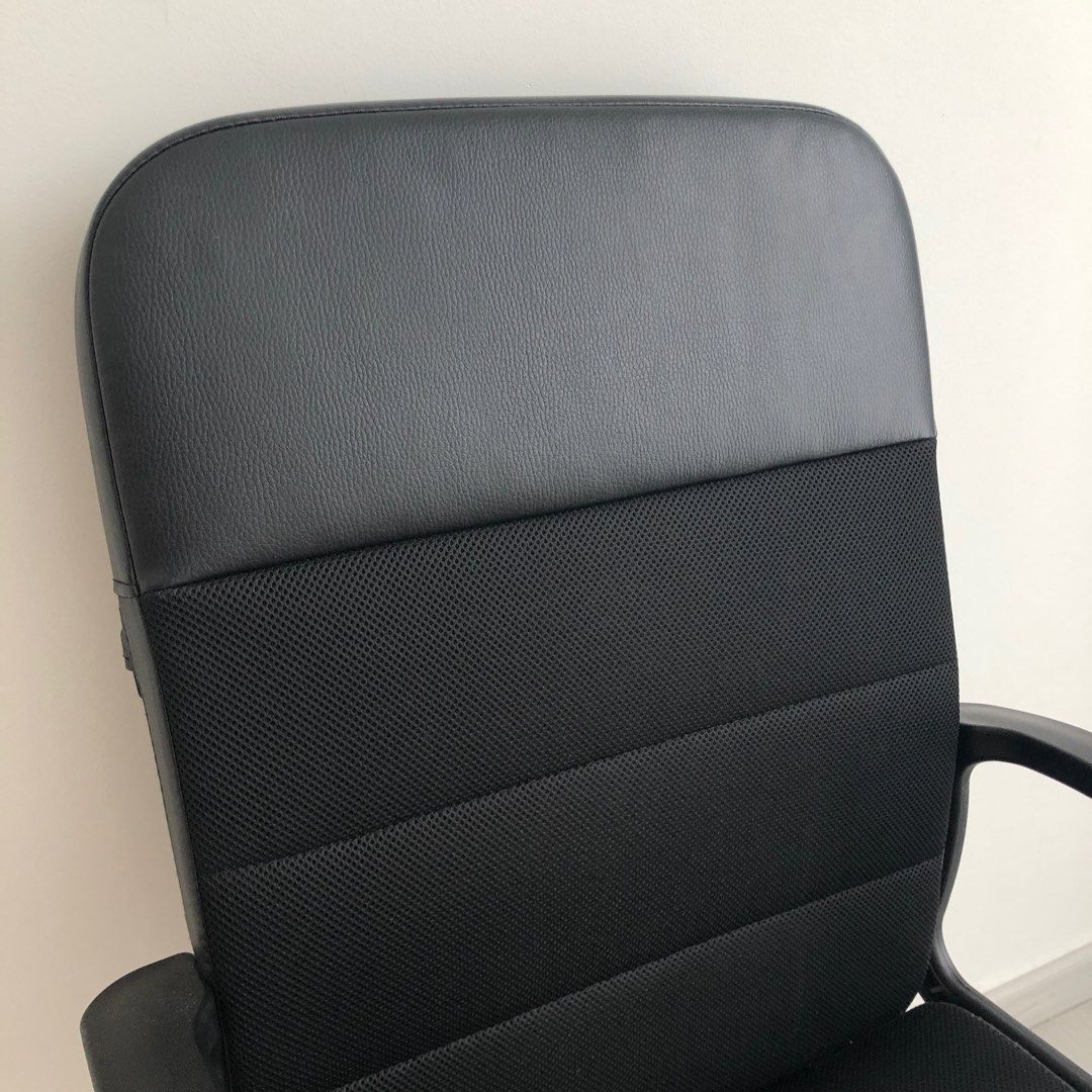 IKEA Renberget Office Chair, Furniture & Home Living, Furniture, Chairs ...