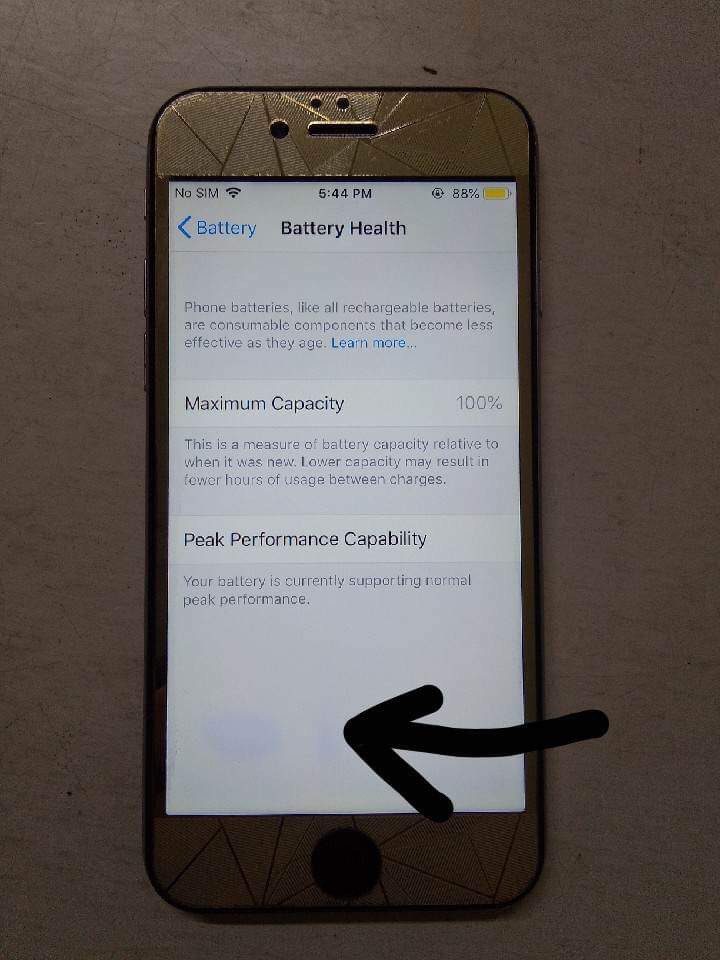 iPhones 6 64GB screen have little bit problem last price $40 can trade ...