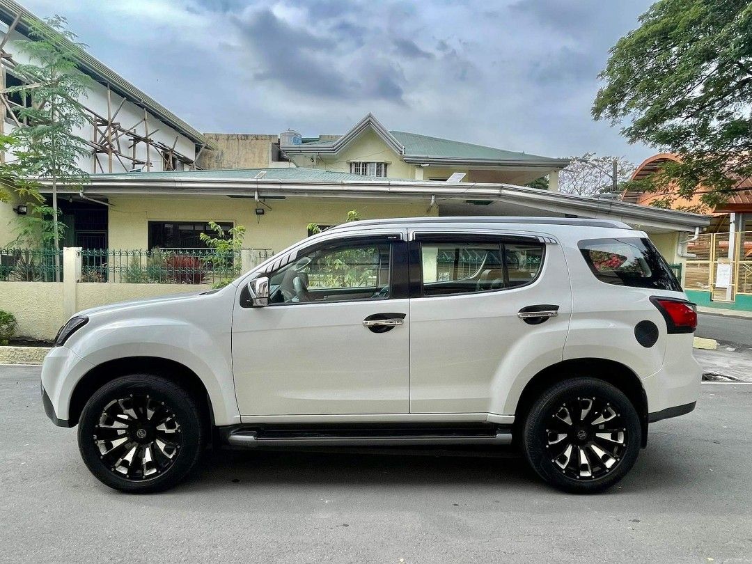 Isuzu MUX LSA TOP OF THE LINE 4X2 FINANCING HULUGAN APPROVE 1 DAY Auto ...