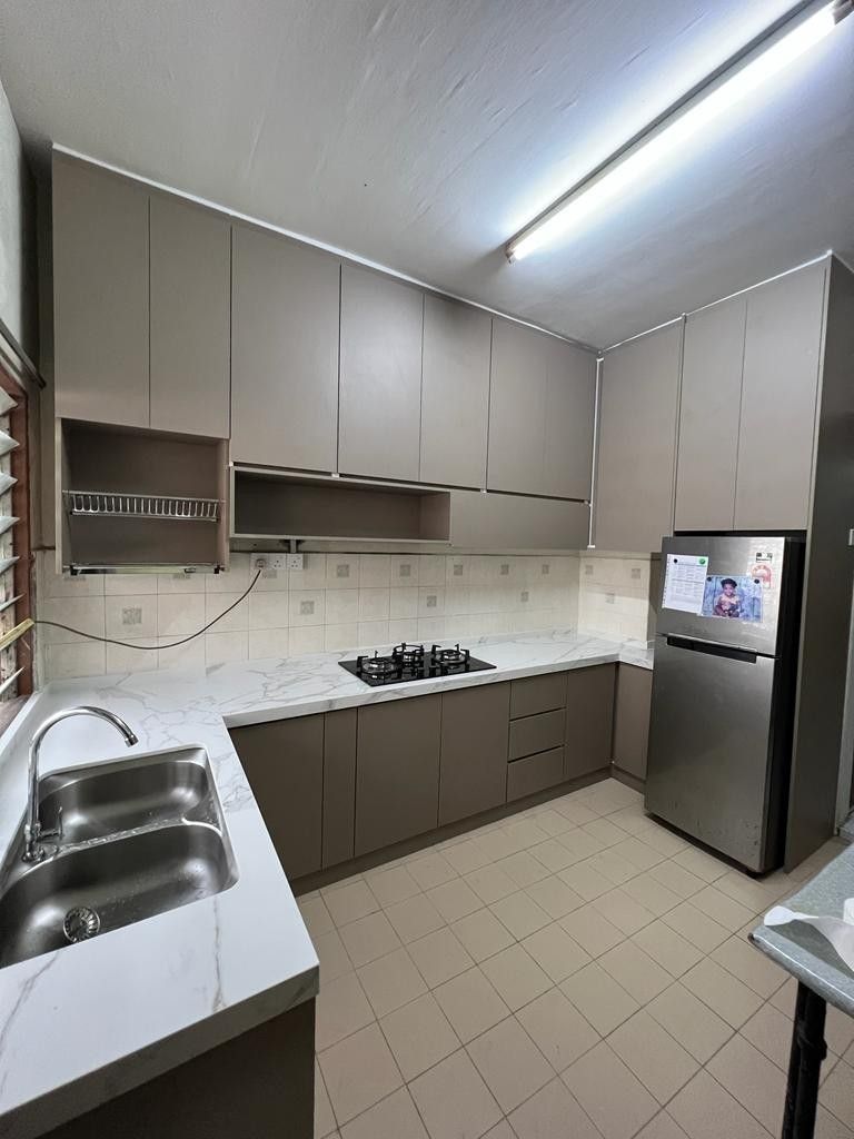 Kabinet Dapur/Kitchen Cabinet/Melamine/4G glass/ Blockboard, Furniture ...