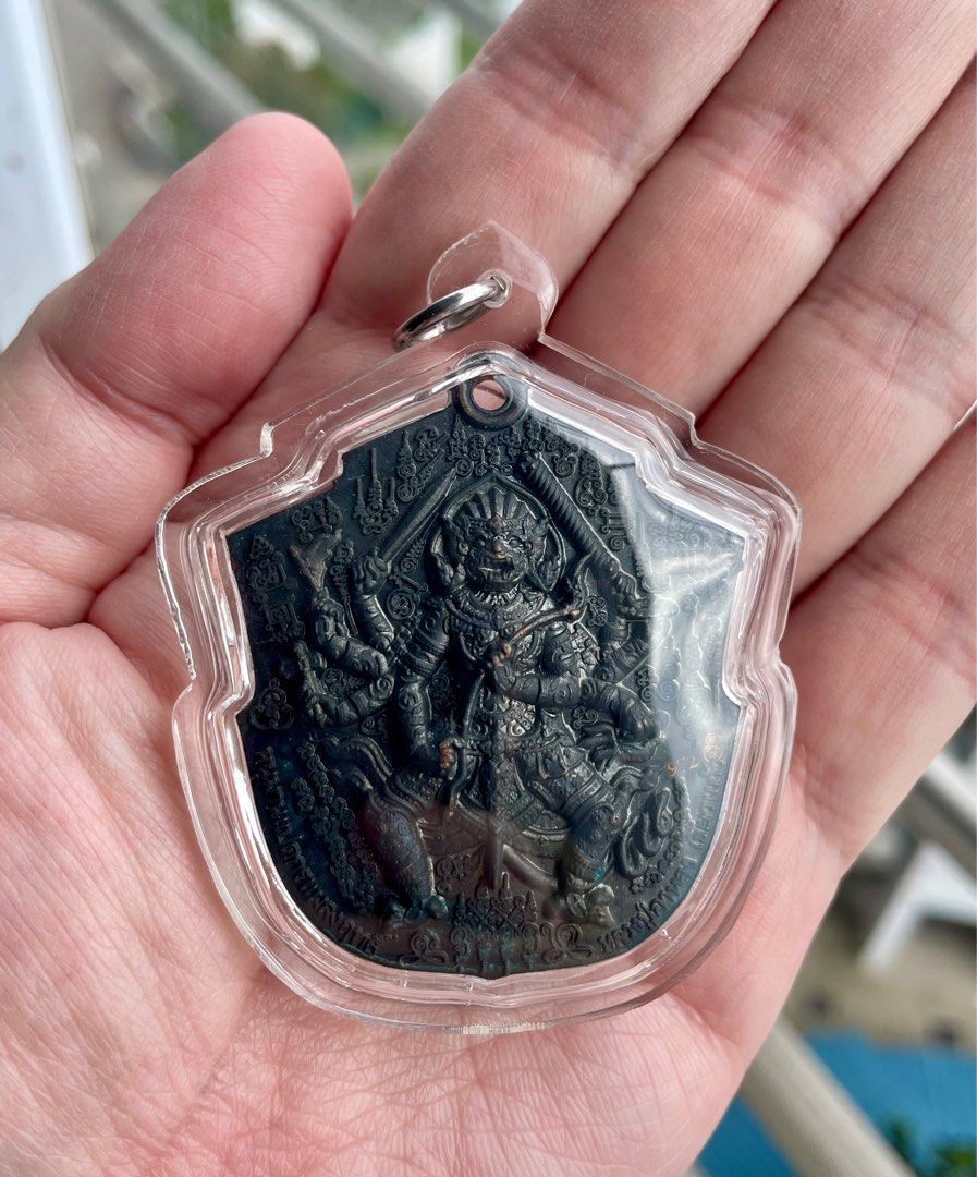 LP Kalong Rian Hanuman (8 Arms Pleangrit) BE 2552, Hobbies & Toys ...