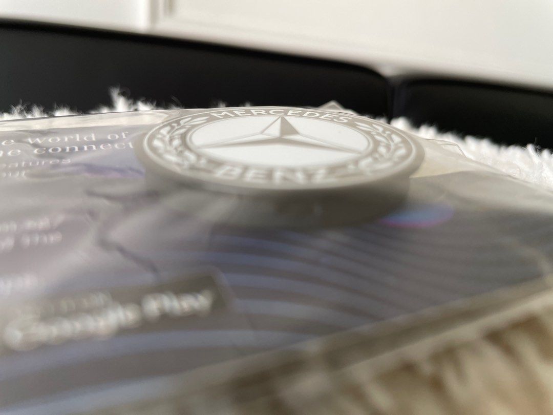 Mercedes-Benz Mobile Pop button **Limited Edition**, Mobile Phones ...