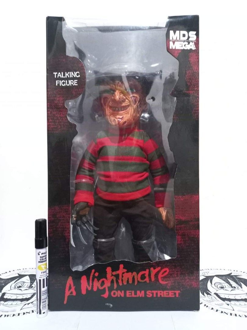 Mezco Mega Scale A Nightmare On Elm Street Freddy Krueger Figure ...
