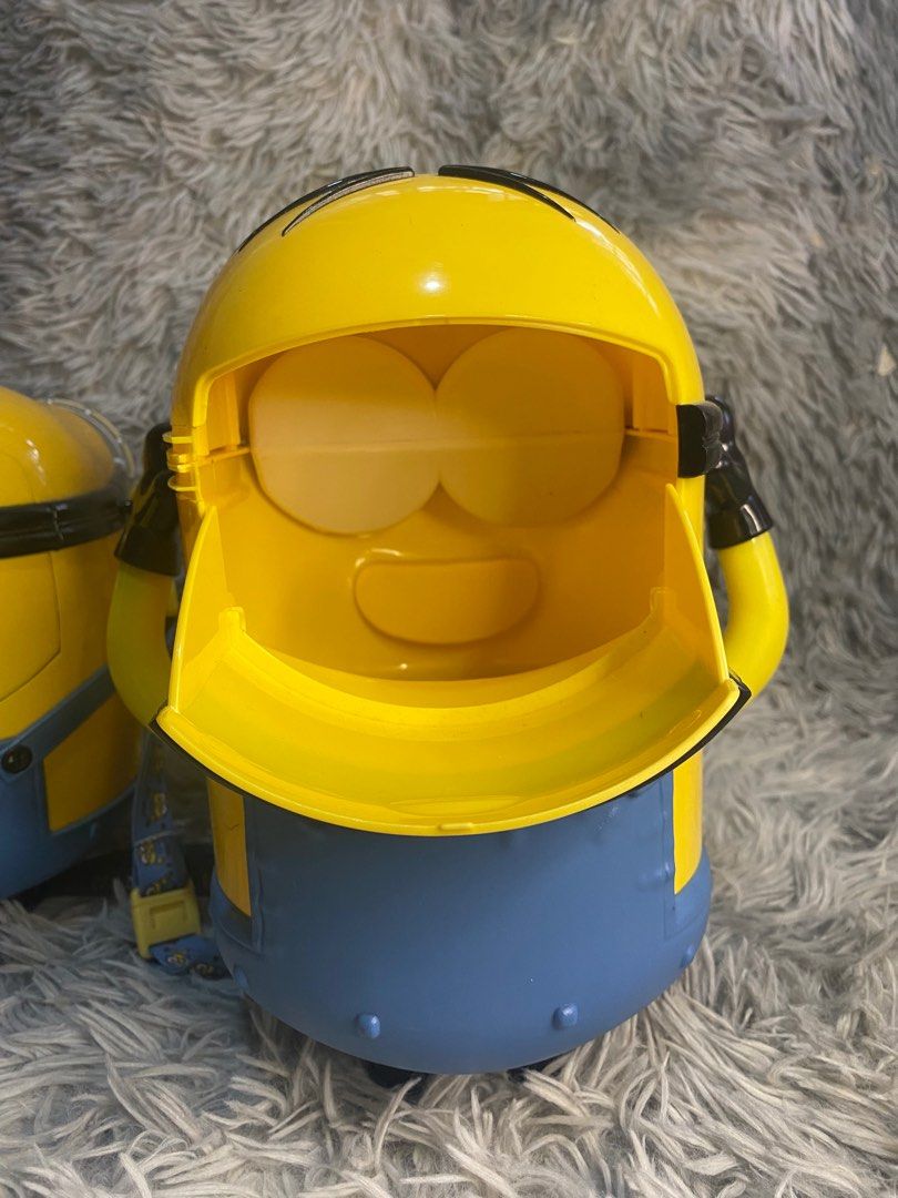 MINION POPCORN BUCKET SET UNIVERSAL STUDIOS, Hobbies & Toys, Toys ...