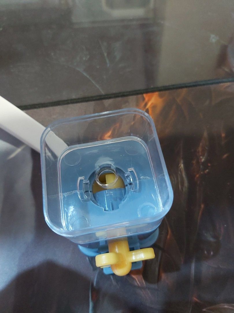 MINIONS Mini Candy Gacha Dispenser on Carousell