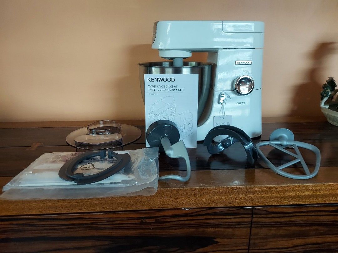 Original Kenwood Chef XL Mixer 220v, TV & Home Appliances, Kitchen ...