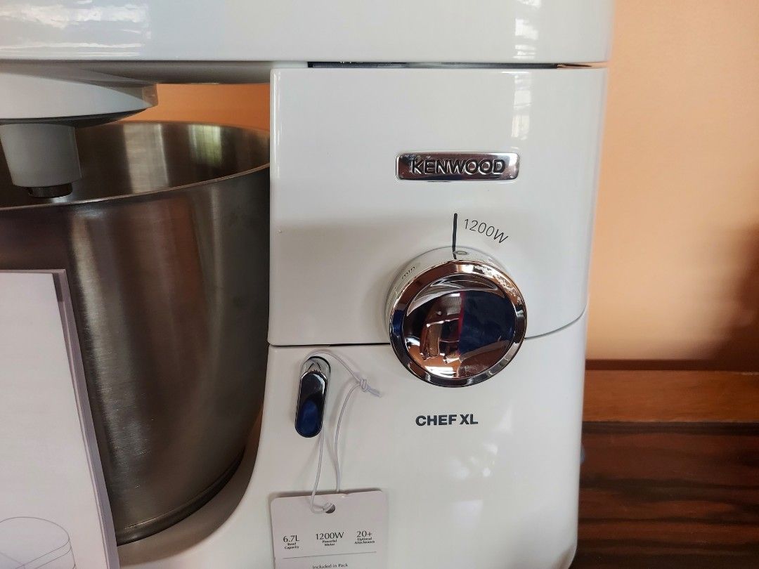 Original Kenwood Chef XL Mixer 220v, TV & Home Appliances, Kitchen ...